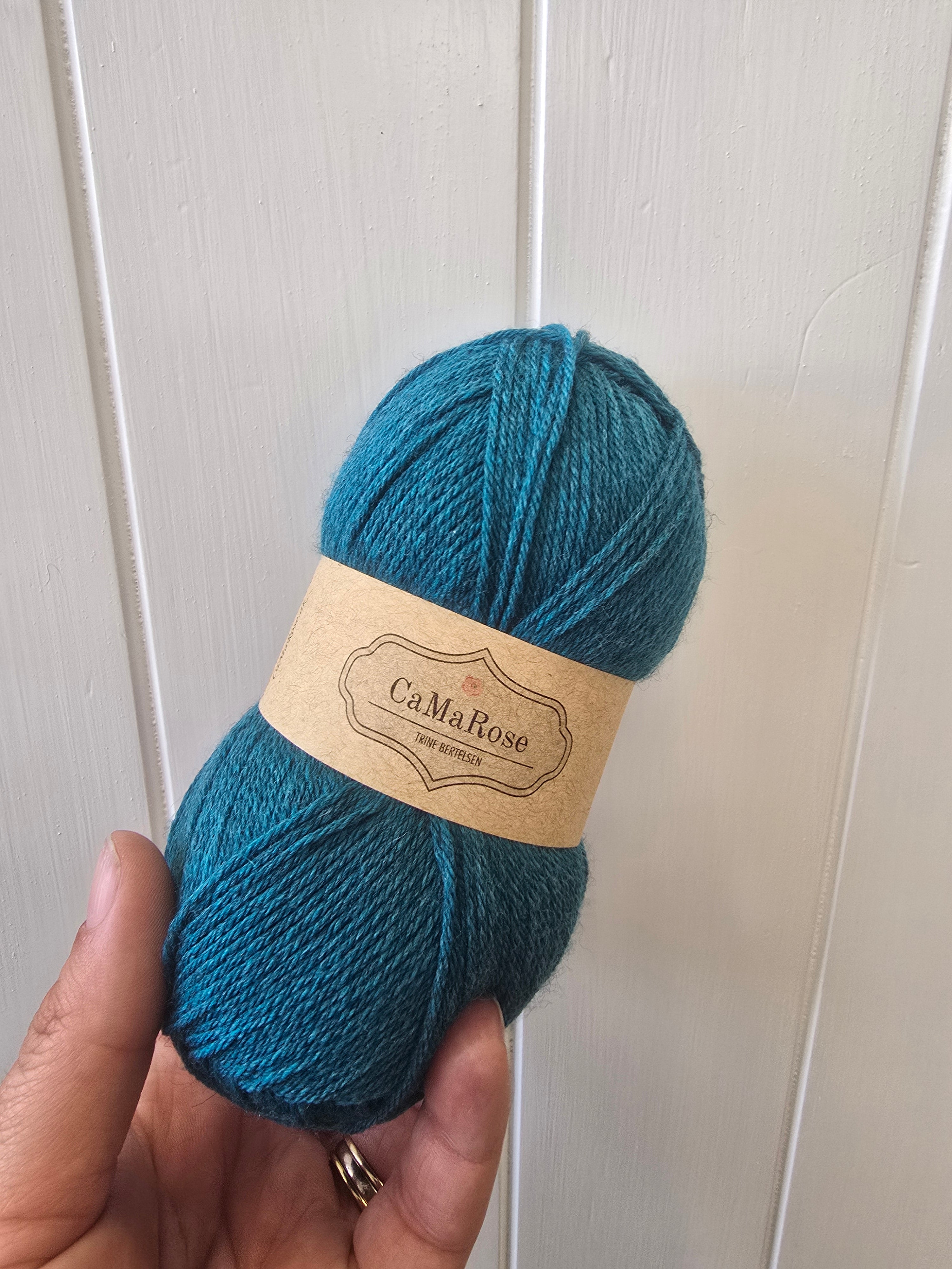 Re-Loved: CaMaRose Yaku 4/16 – Holland Road Yarn Company